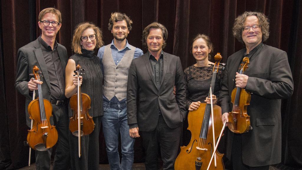 Fritz Karl und Aaron Karl mit Streichquartett Sonare